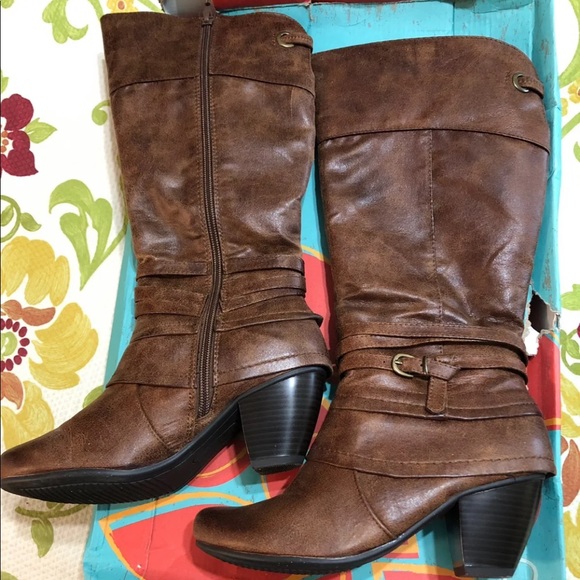 Yuu | Shoes | Yuu Boots | Poshmark